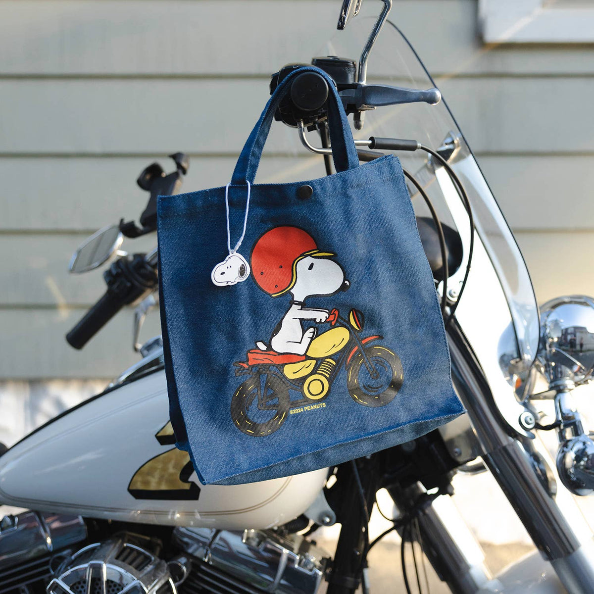 3P4 x Peanuts® - Snoopy Easy Rider Vintage-Style Market Tote – Pink Olive