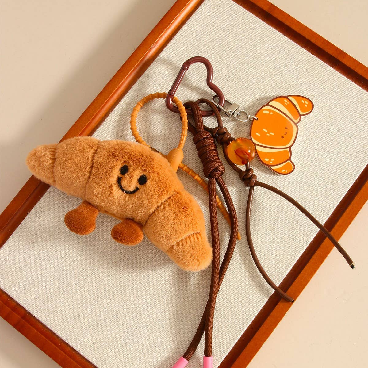 Plush Baguette & Croissant Keychain with Charm – Pink Olive